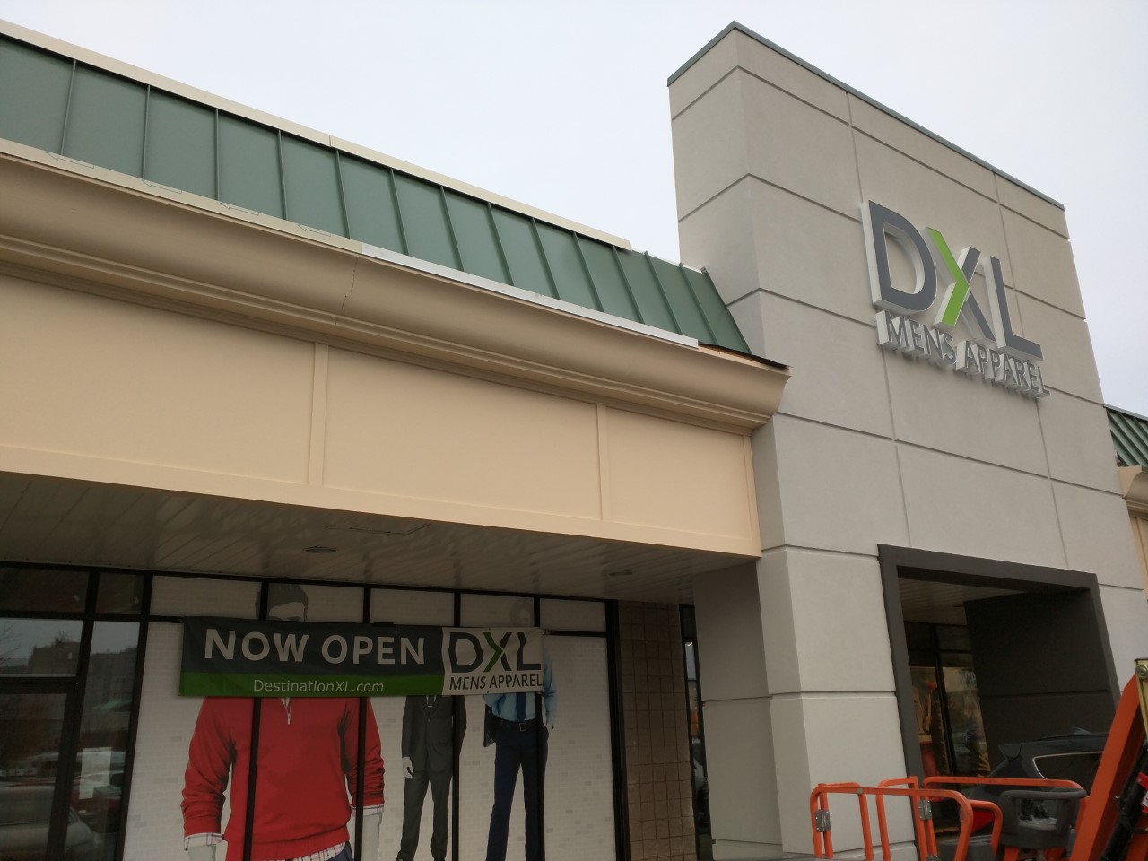 Rockville Nights: New Rockville store offers designer apparel for plus ...