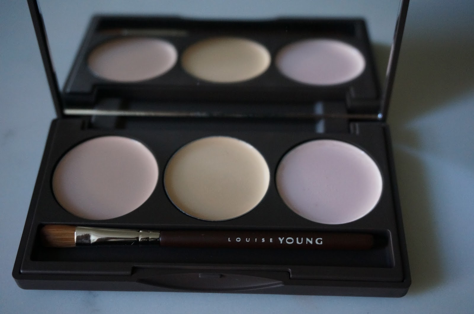 Louise Young Super Concealer Trio | London Make-up Blog