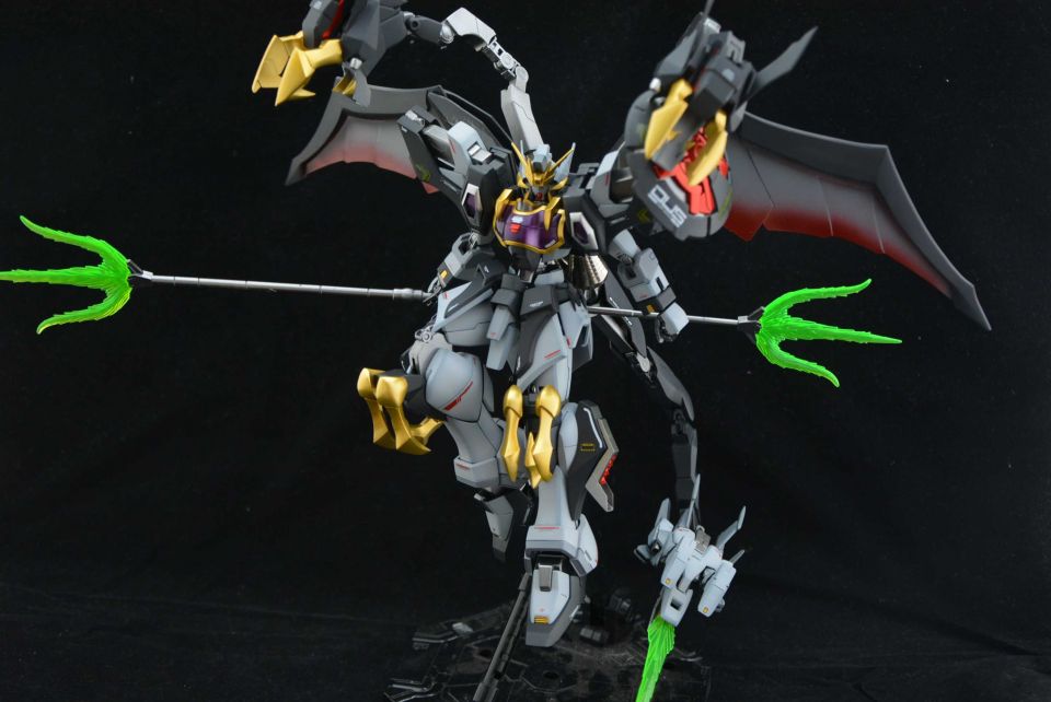 Custom Build: MG 1/100 Altron Gundam Ver. Fantasy