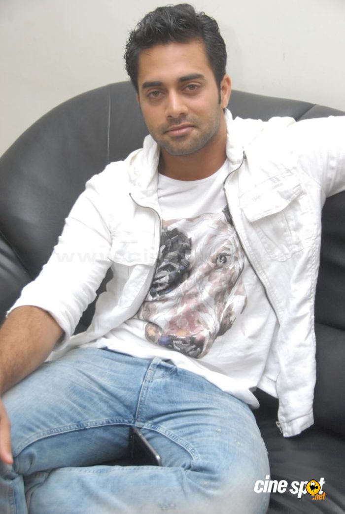 Navdeep Telugu Actor Photos Stills | Hotstillsupdates- Exclusive Stills ...