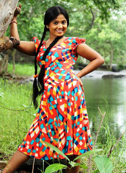 hot actress photos net: madusha maadavi new photos collections