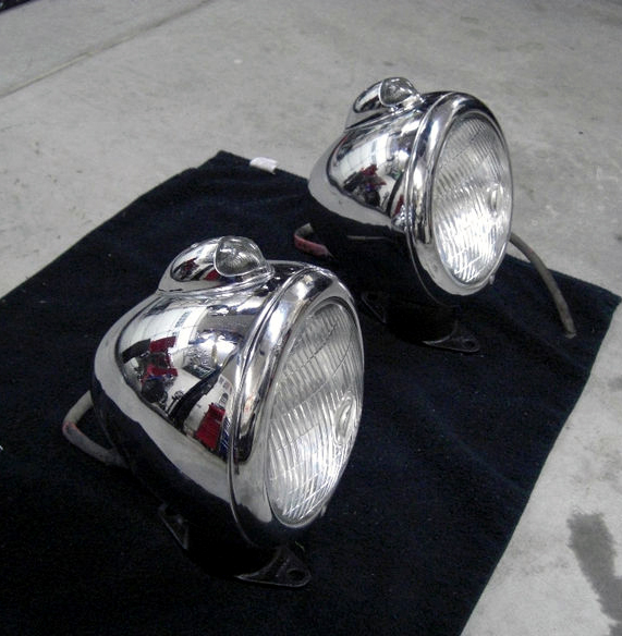 Deadly Curves: The Ultimate In 1950's Vintage Hot Rod Accessories