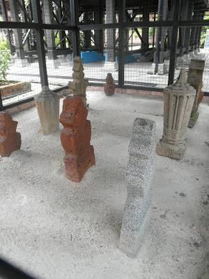 SENI LAMA MELAYU (MALAY OLDEN ART): Batu nesan Melayu di Muzium Negara ...
