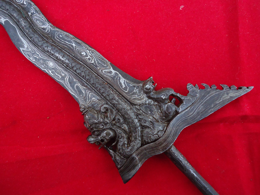 PUSAKA KERIS NAGA SINGA - KERIS