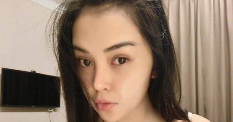 Cerita Seks Bercinta Dengan Cewek Bohay di Mobil ~ CERITA SEKS TERPANAS