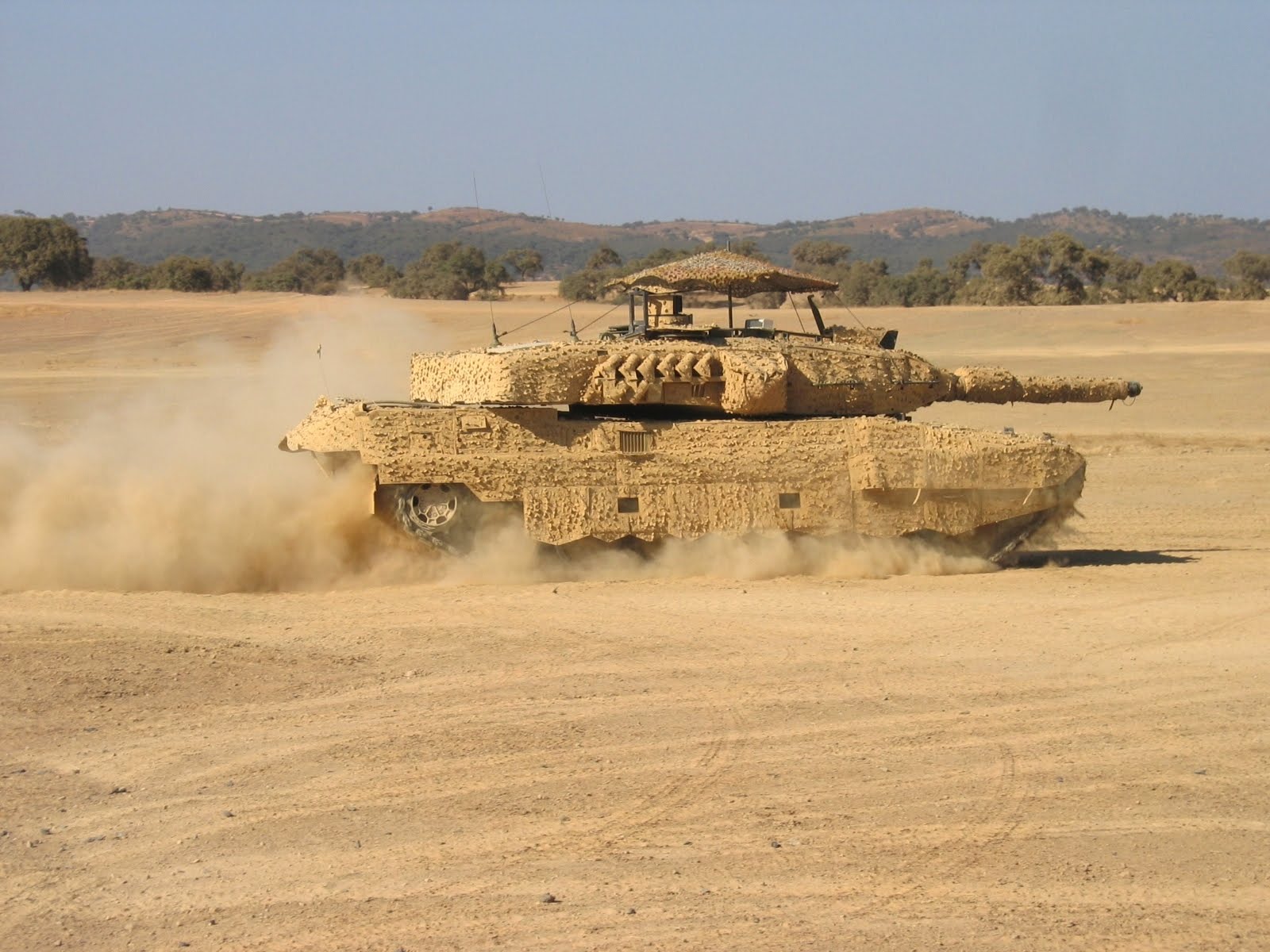 Defense News: Leopard 2