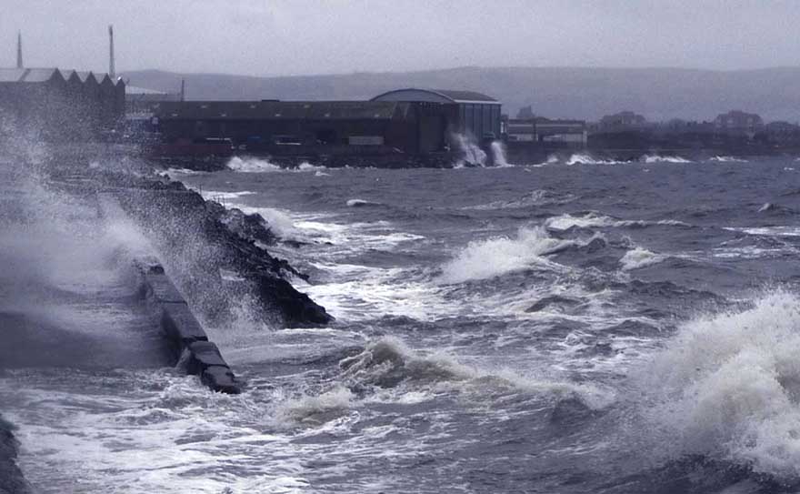 Alex and Bob`s Blue Sky Scotland: Ayrshire Coastal Path.Storm conditions.