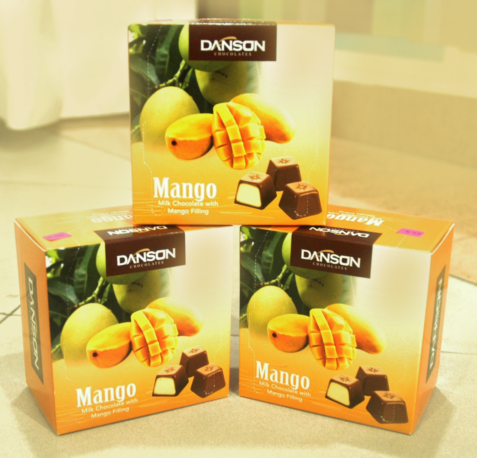 Helwani Restu: Step 2 : Pilihan coklat dan makanan Islam