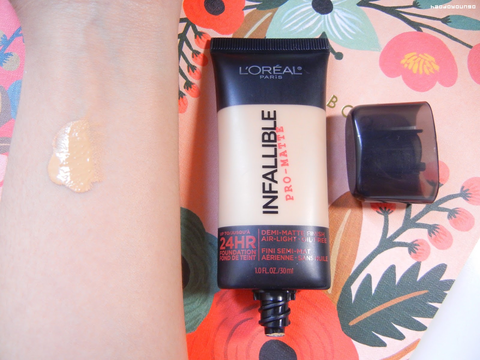 Review & Swatches: L'oreal Infallible Pro-Matte 24HR Foundation in 105 ...