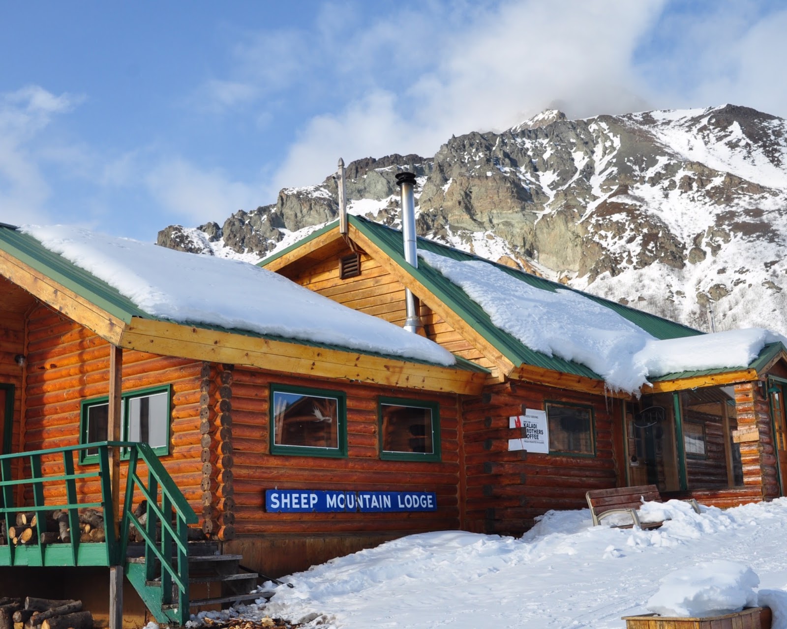 Heart Alaska: Sheep Mountain Lodge and Area