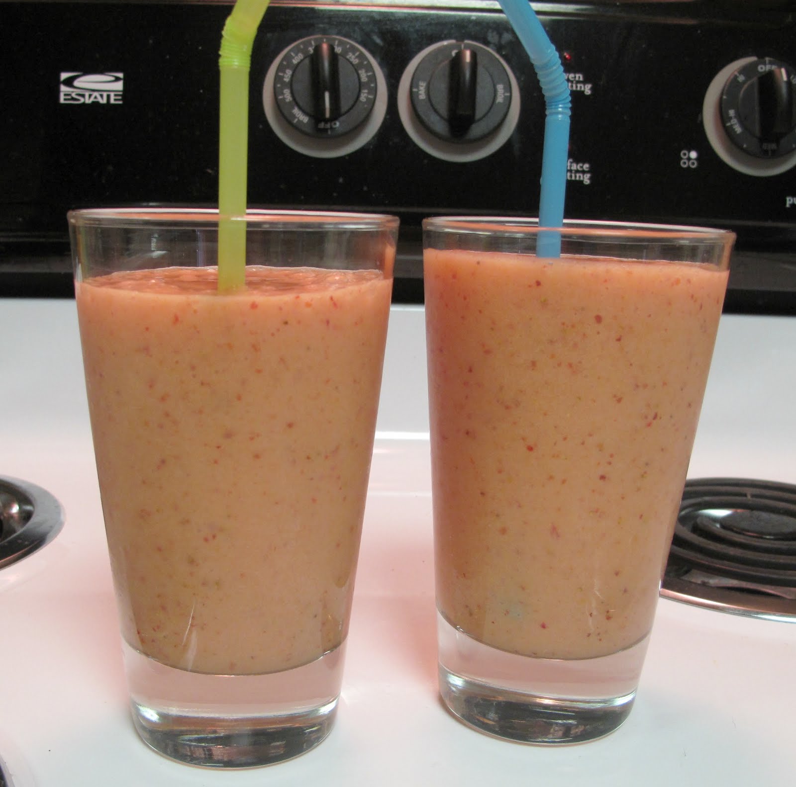 along for the ride: Fresh Fruit Smoothie