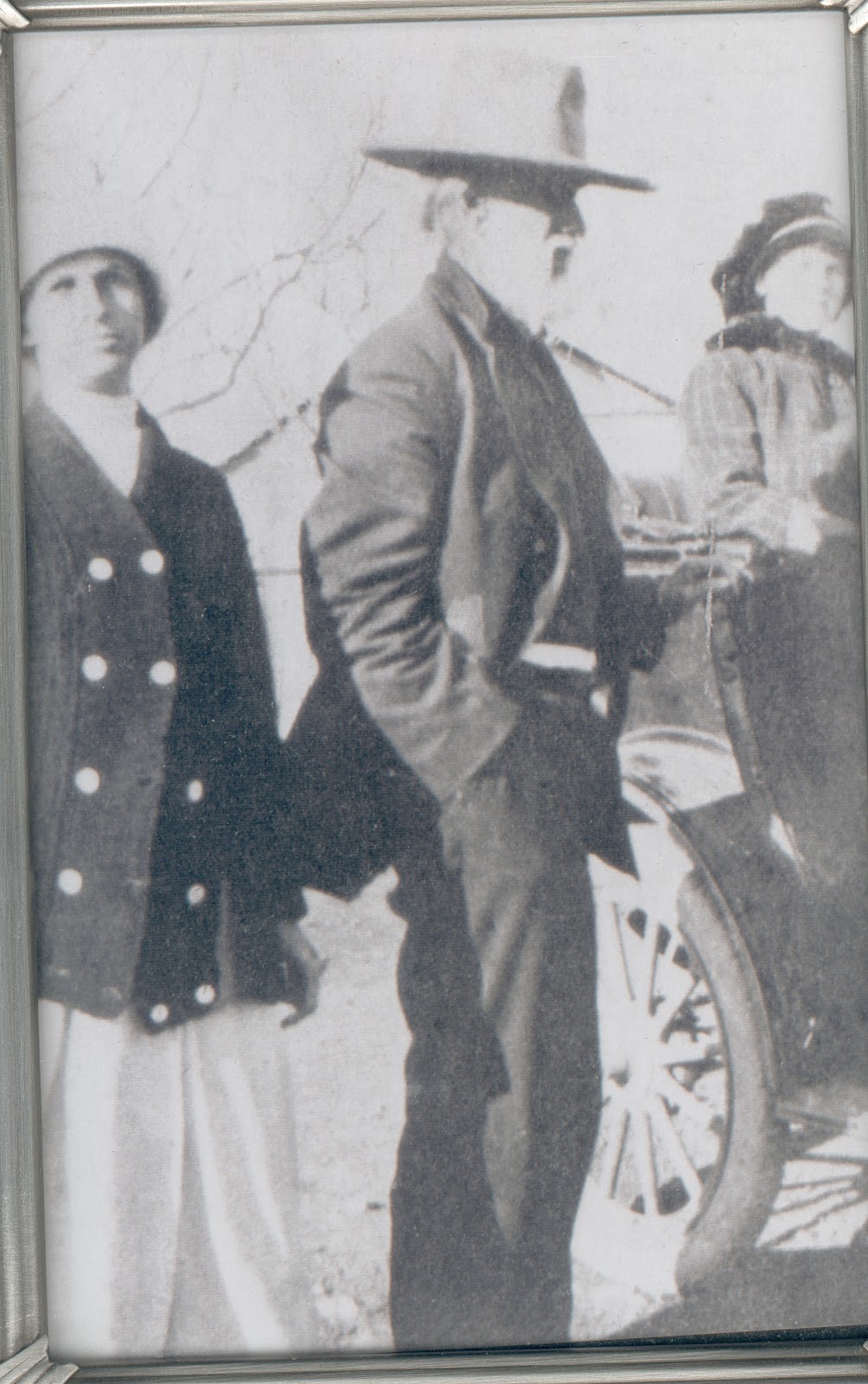 EDNA FAY LAWSON HOSKINS: EDNA FAY LAWSON HOSKINS