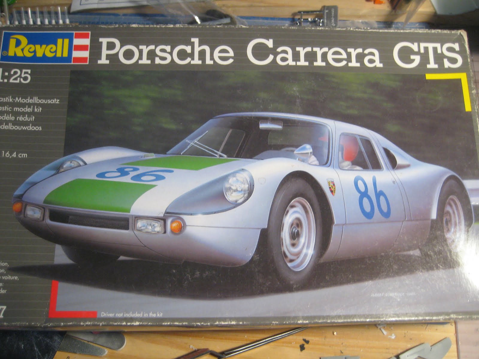 24th-scale: Porsche 904 GTS Carrera: Overview