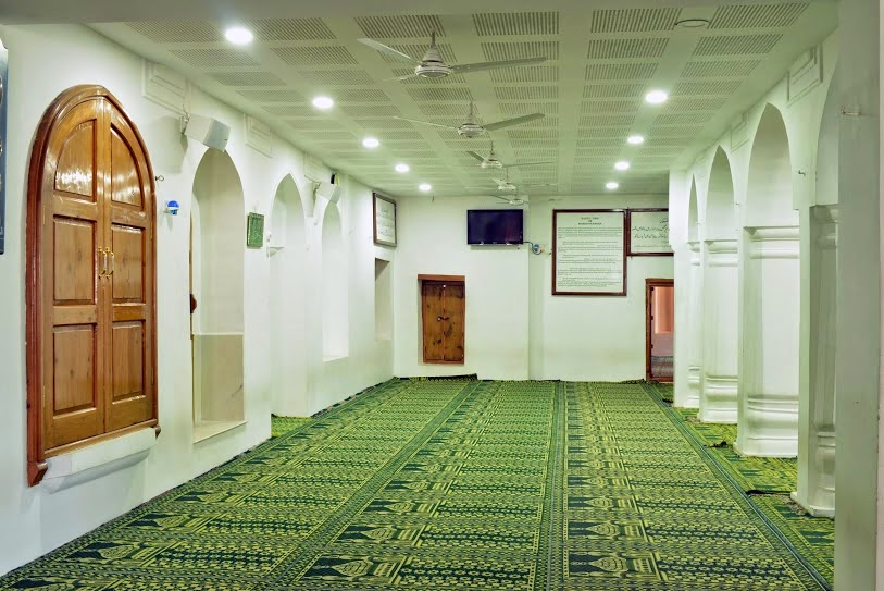 AHMADIYYA MOSQUE: Mubarak Mosque - Qadian