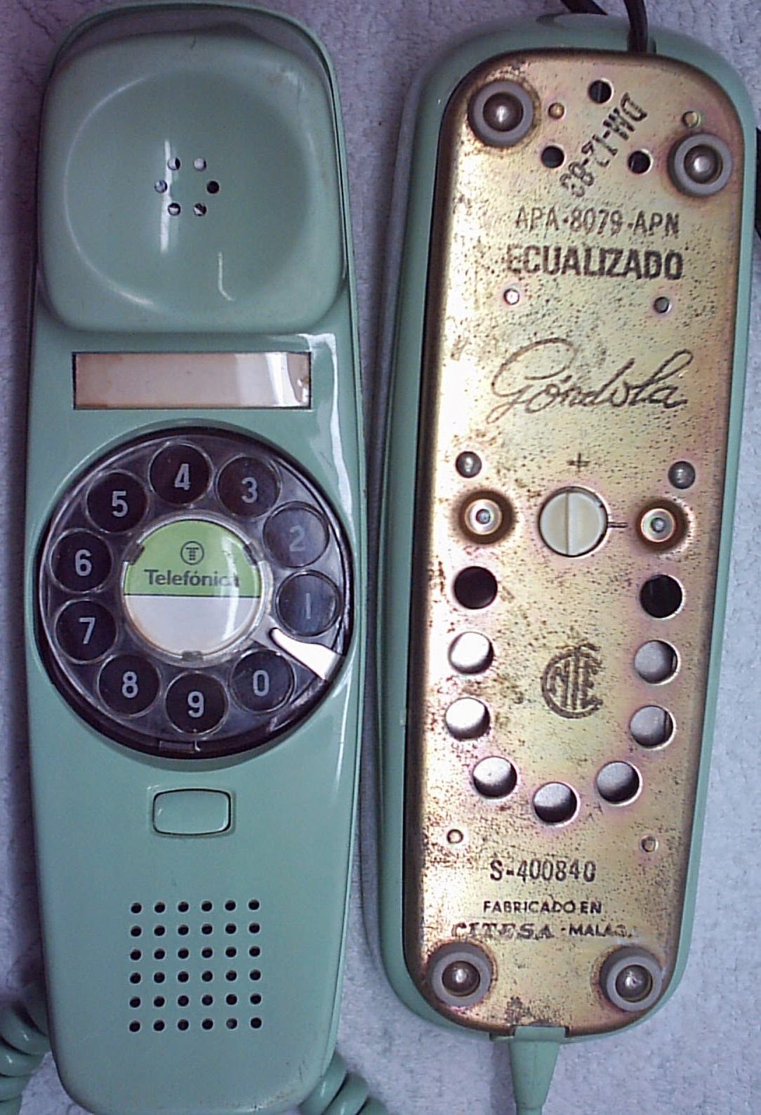 ANTIGÜEDADES URBANAS: Todos los teléfonos de Telefónica III