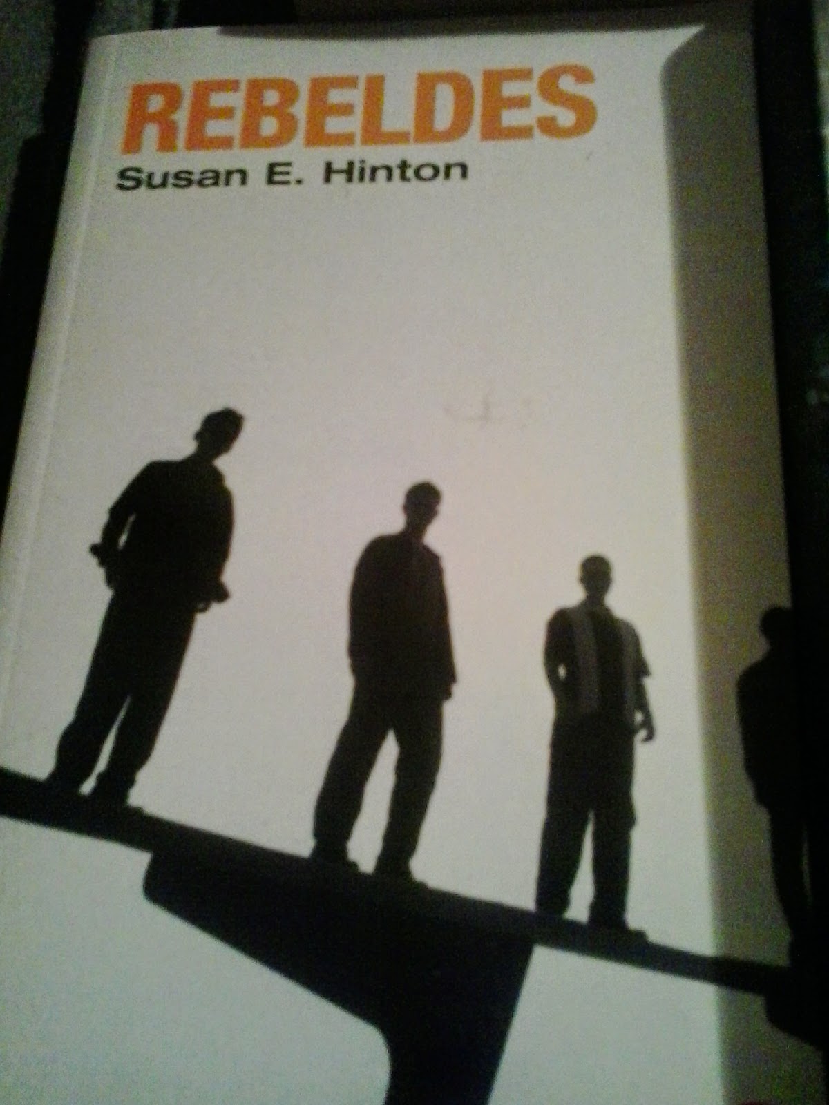 Bosque de Fantasía Literaria: Rebeldes