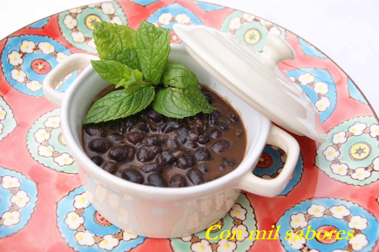 Con mil sabores: FRIJOLES PICANTES