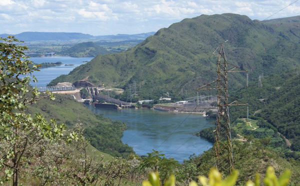 TURISTANDO PELO MUNDO: Delfinópolis, Minas Gerais - Seus vales e serras ...