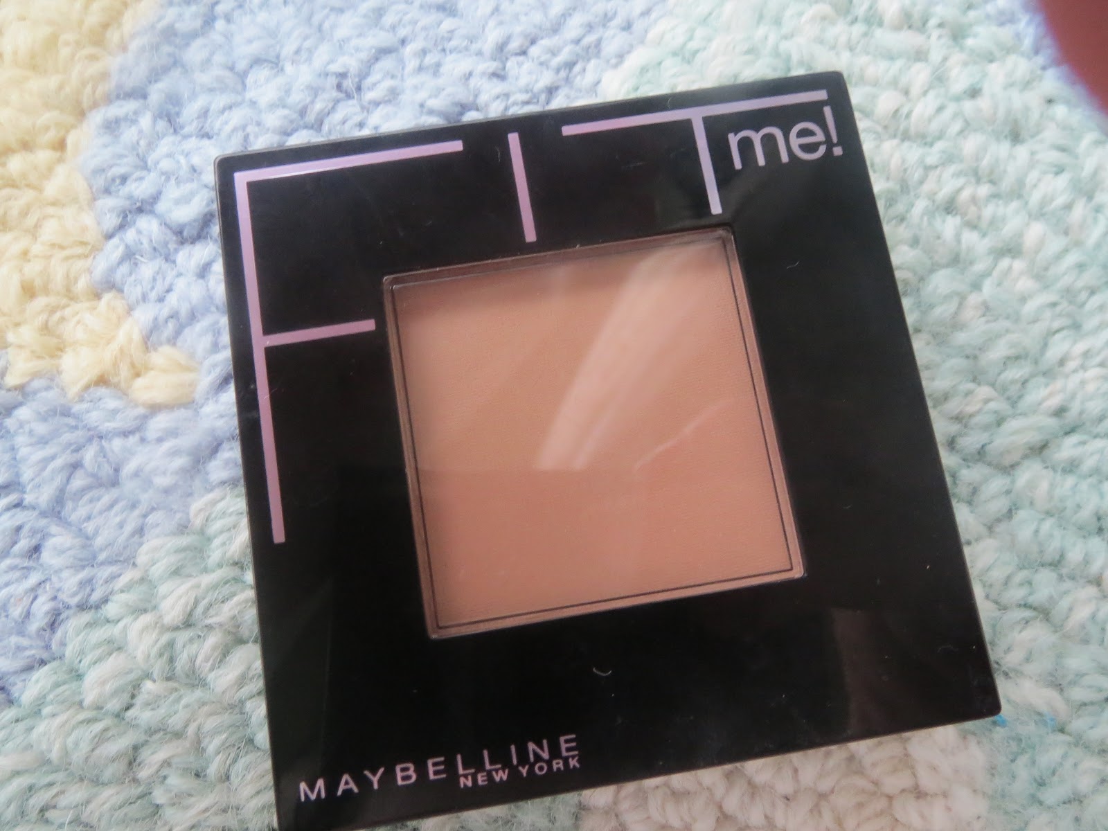 missbeautyblogger: Review: Maybelline Fit Me Powder