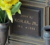 Oakland Tribune Go-Getters: Komar, John H. Jr