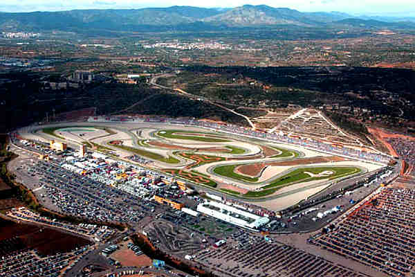 Apartamentos Valdeturia Valencia: Circuito de Velocidad 'Ricardo Tormo ...