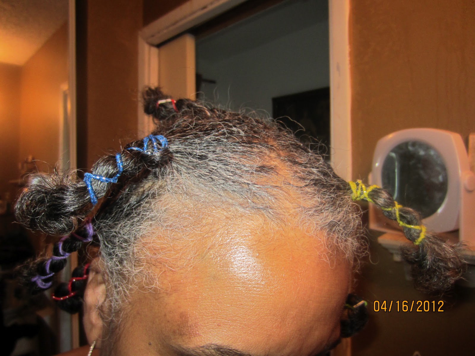 GOING GRAY NATURALLY.....: MY FAVORITE NATURAL HAIR STYLE..MINI TWO ...