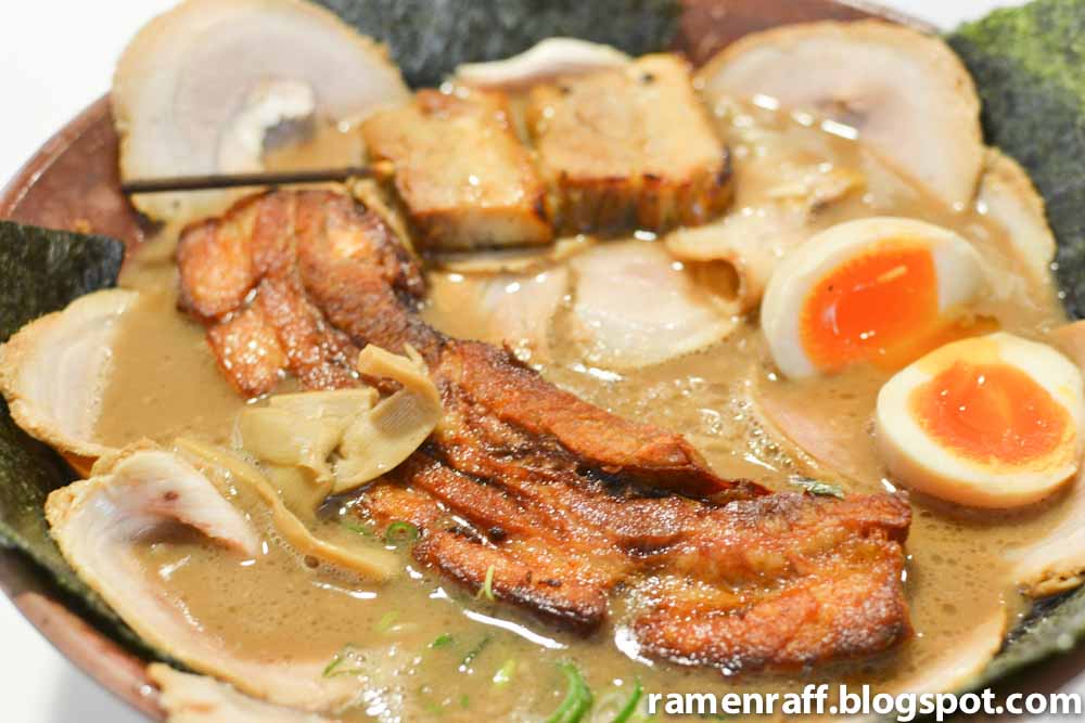 Ramen Raff: Gumshara - Sydney's best tonkotsu ramen!