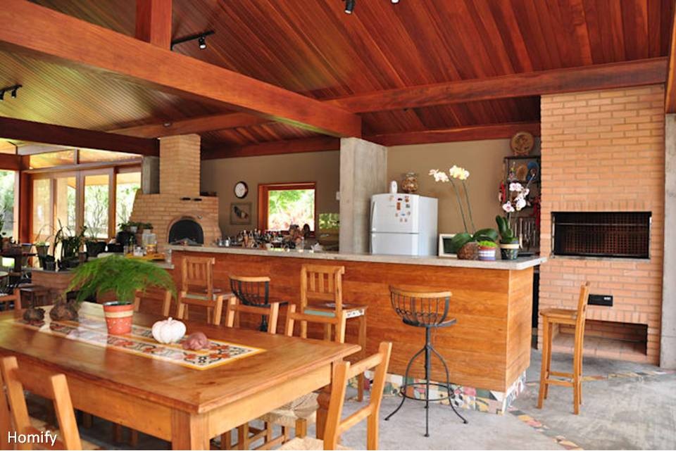 ÁREA COM CHURRASQUEIRA RÚSTICA: 33 IDEIAS PARA TE INSPIRAR