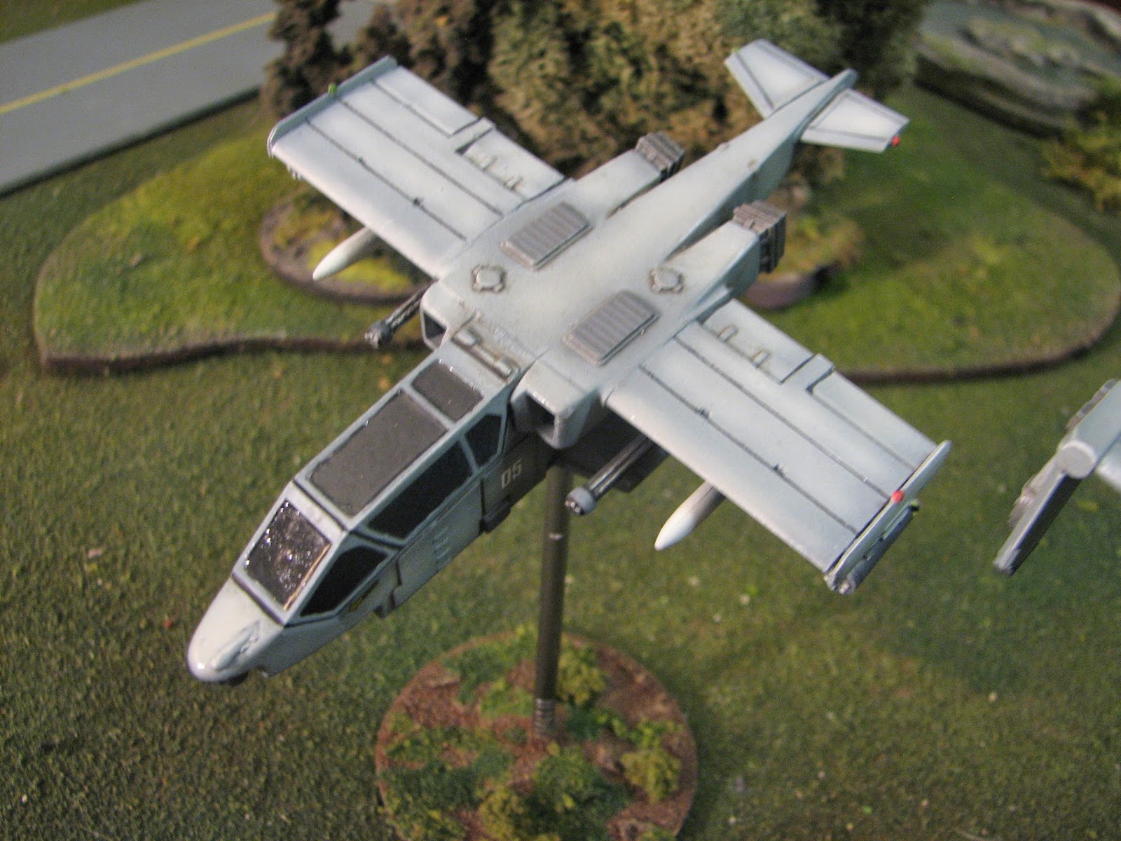 15mm Sci Fi Small Soldiers: 15mm Old Crow Gunship and Lander