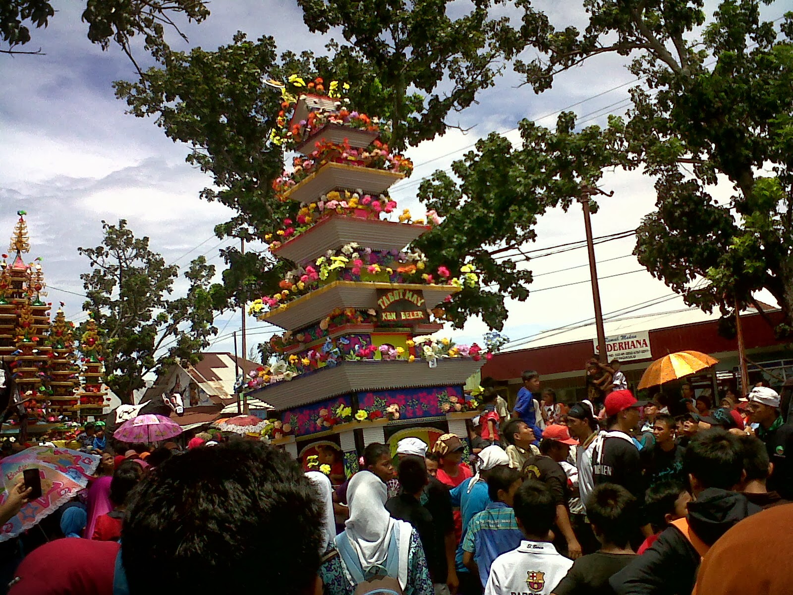 RADIO FLAMBOYAN FM BENGKULU: TABOT TEBUANG, KOTA BENGKULU JADI LAUTAN ...