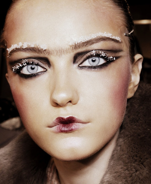 Zangolotina Image: Runway Make Up