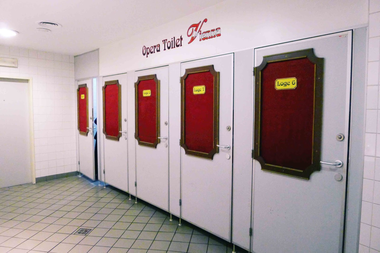 A Walk Around Imperial Vienna - Legacy of the Habsburgs