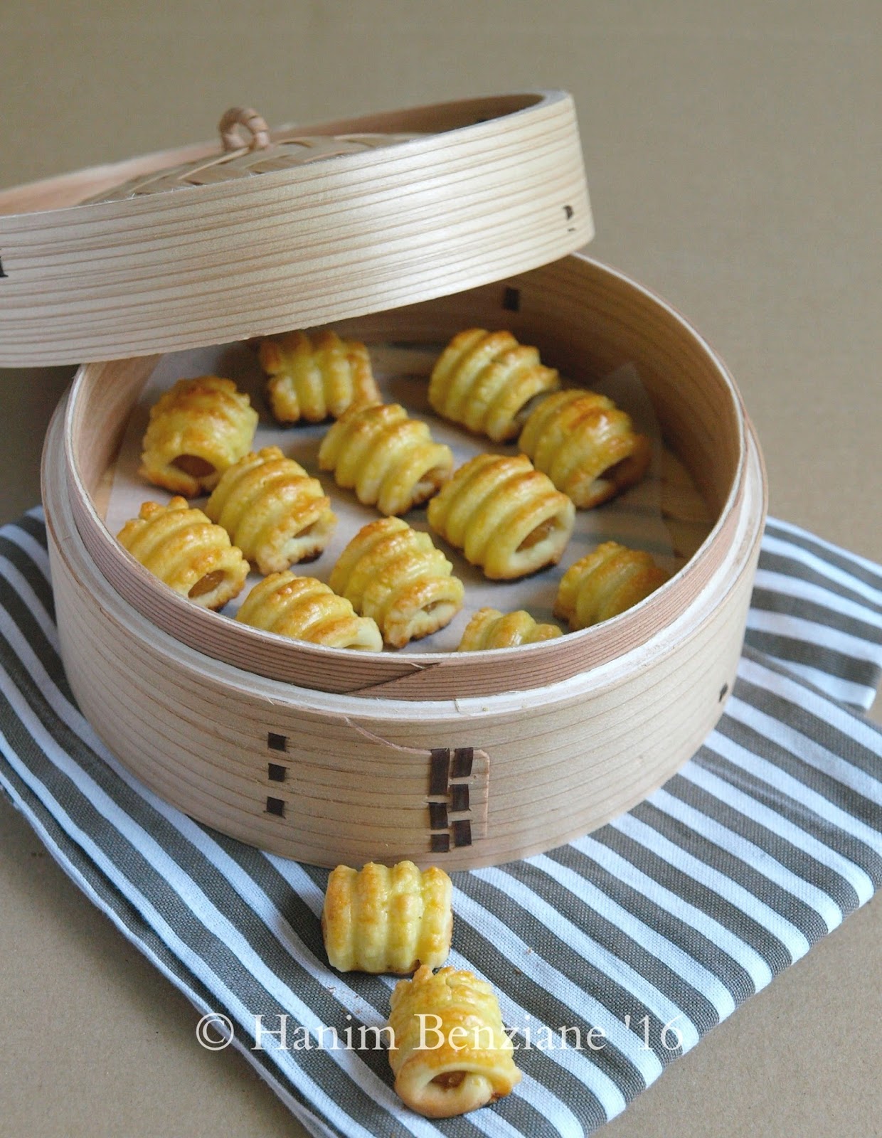 Pineapple Roll Tarts