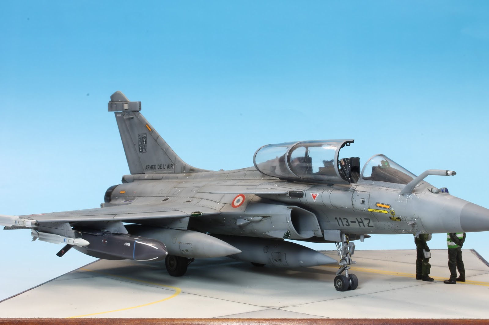 Istvan Michalko's scale models: Dassault Rafale B - Revell, 1/48