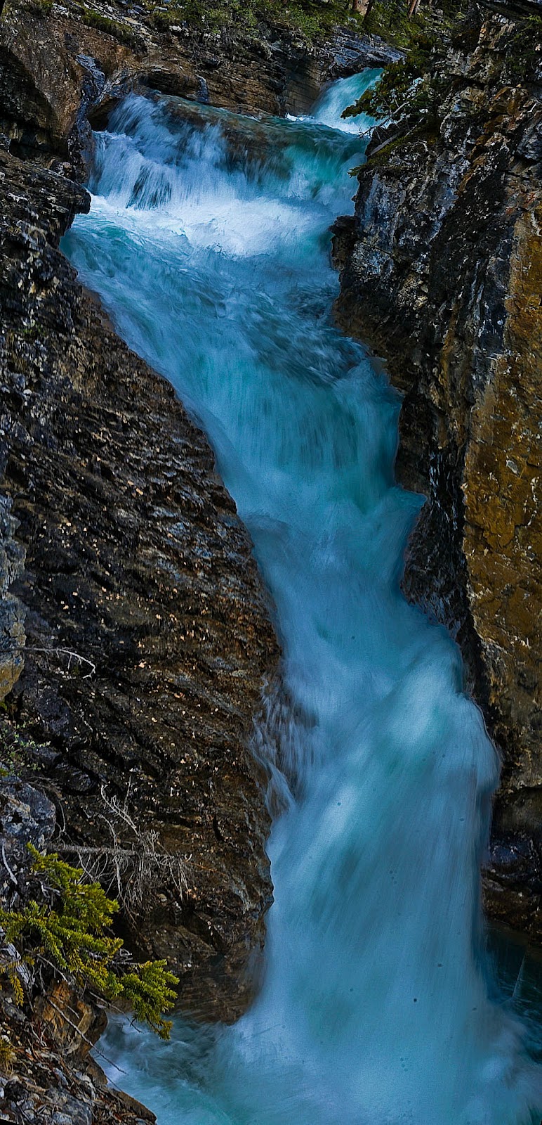 Waterfalls Alberta: Stanley Falls