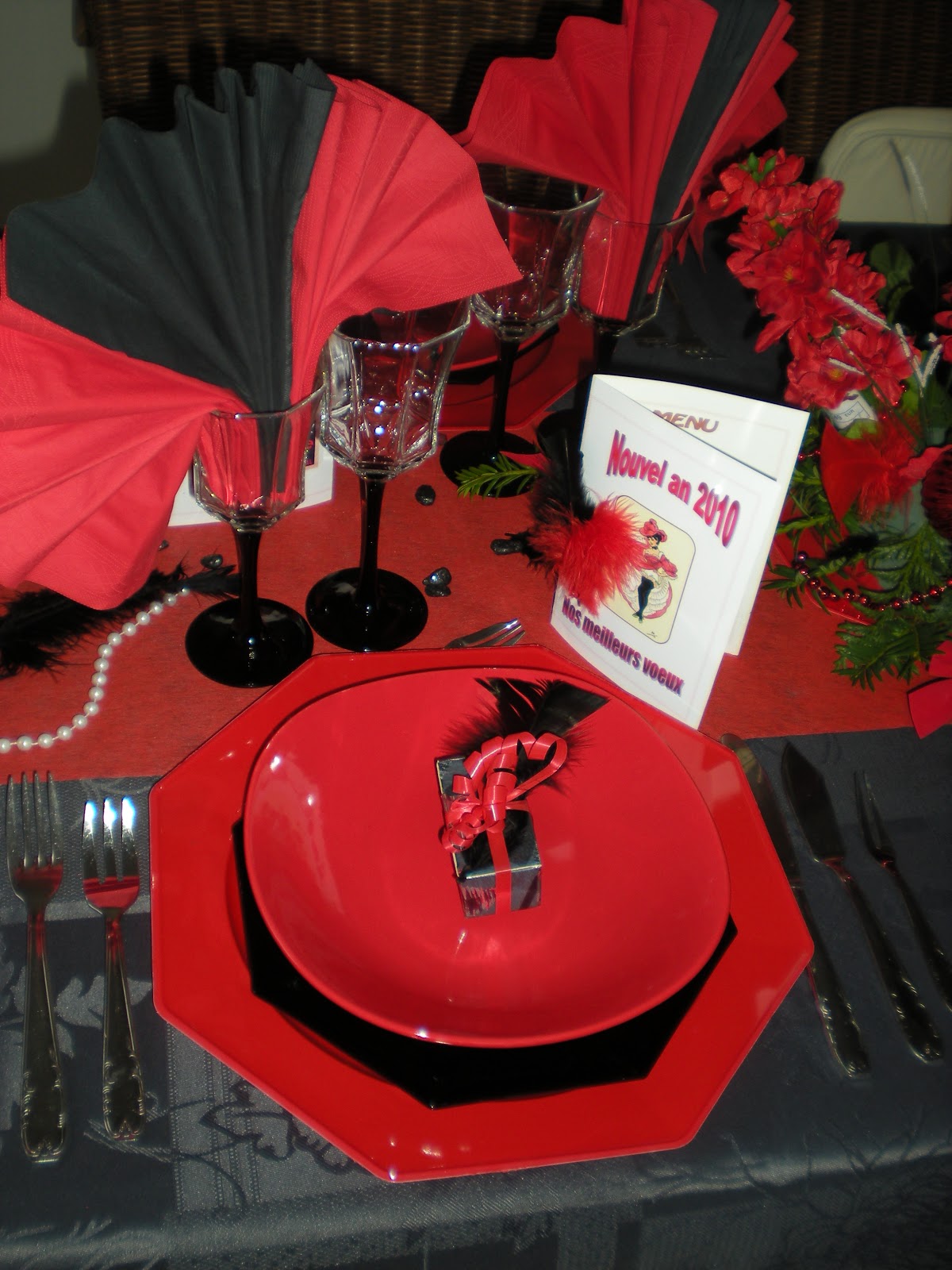 Déco de table à thèmes: Déco "cabaret"