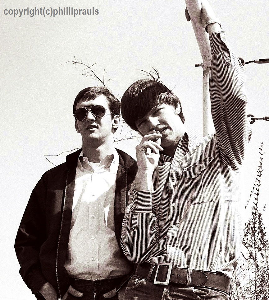 Phillip Rauls PhotoLog: That's His Real Name...Larry Raspberry