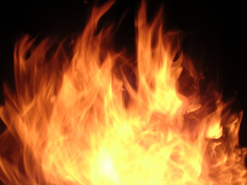 Teori Dasar Terjadinya Api | Ilmu Bayoe