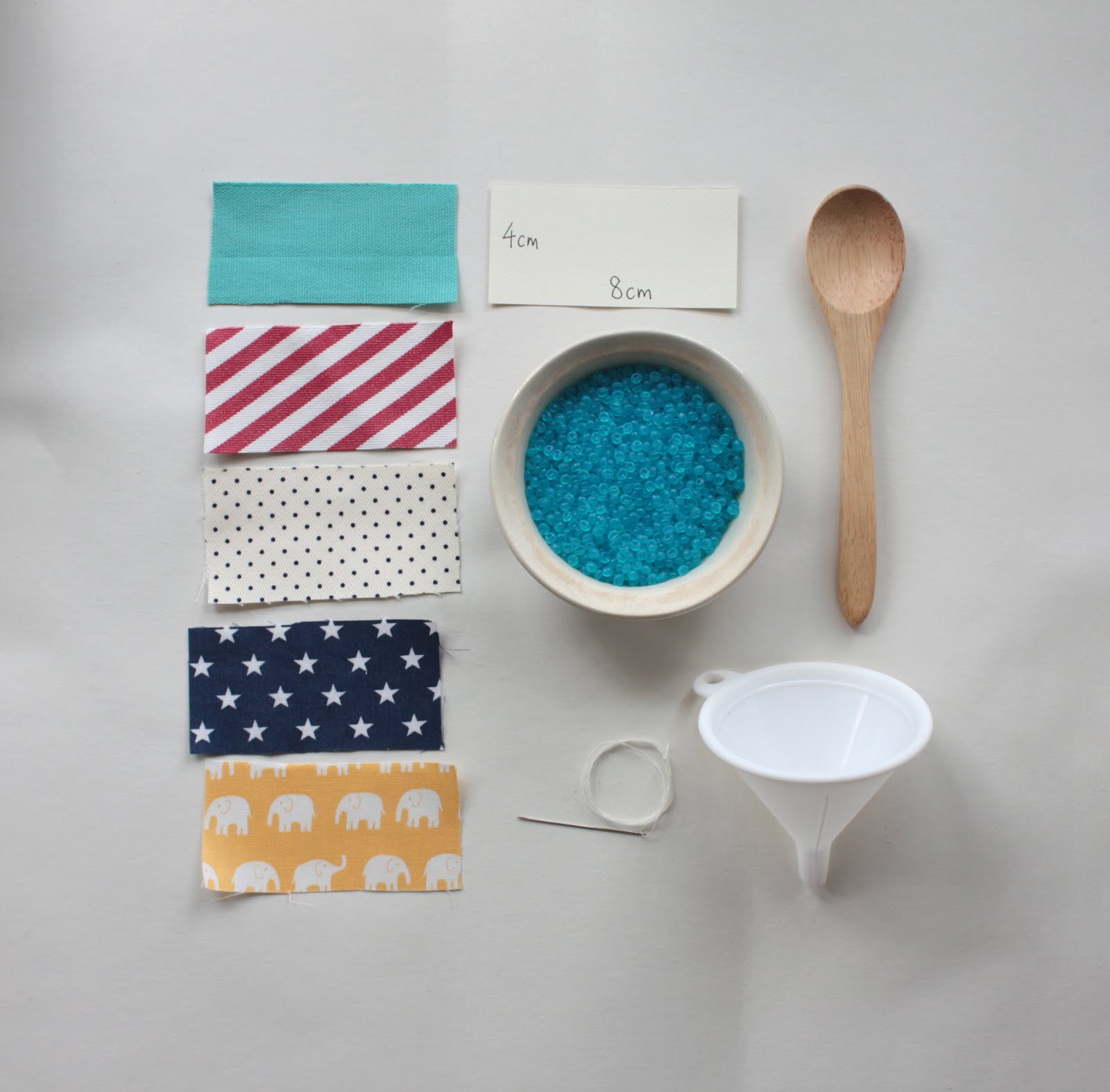 Ally's In Wonderland: How to Make And Play The Five Stones Game