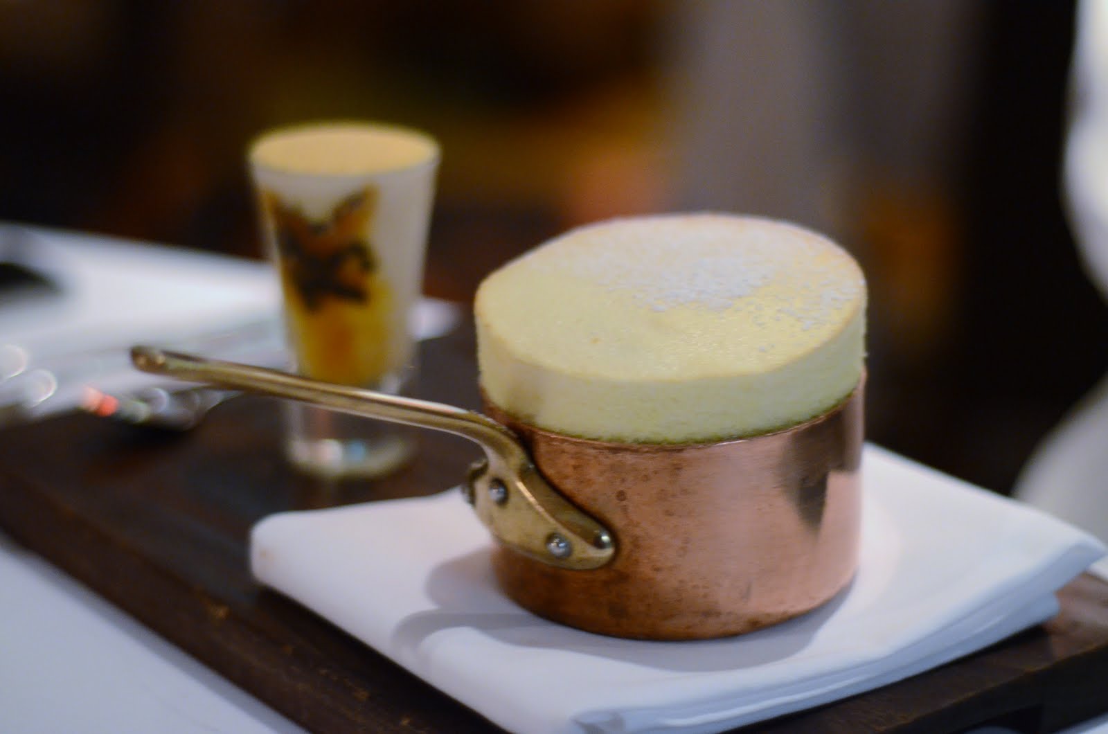 A Mouthful of Fabs: Aria Restaurant