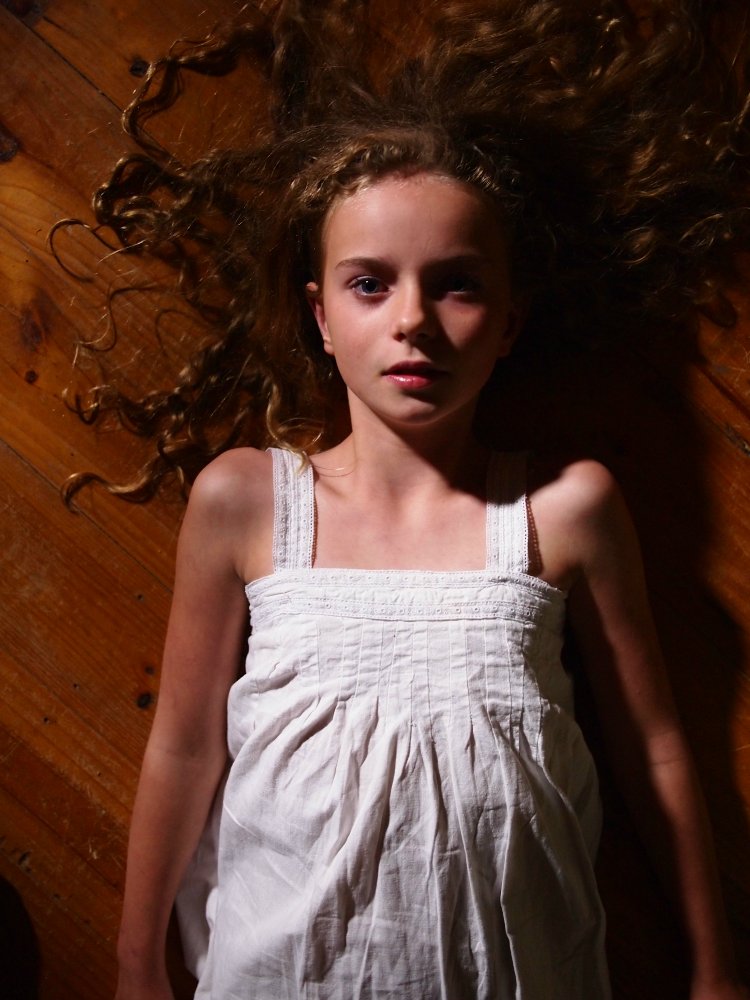 Trailers: Trailer, Photos, And Synopsis For The Upcoming Horror Film ...