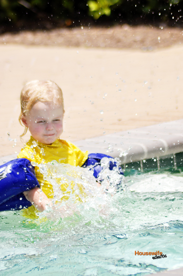 How to Photograph Water Fun - Housewife Eclectic