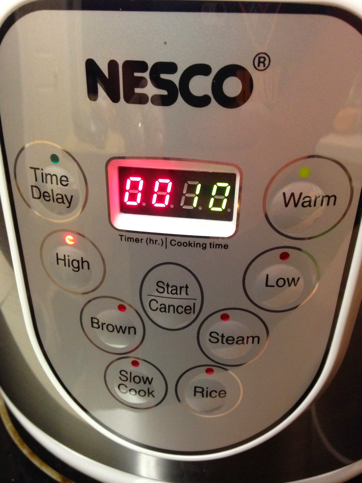 Tracy Cooks in Austin: THE NEW NESCO PRESSURE COOKER