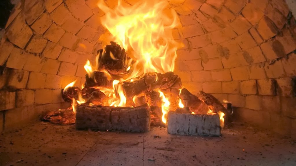 Amboss - Blog: Mein Steinbackofen
