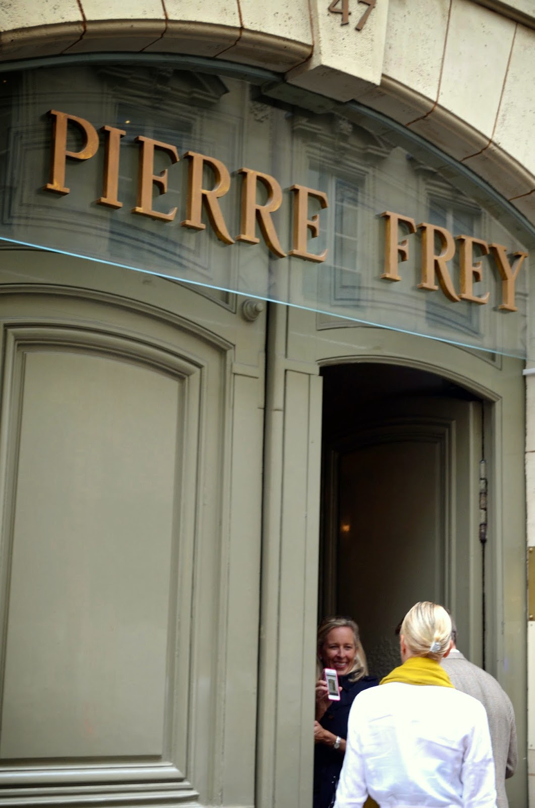 Lisa Mende Design: Pierre Frey, Paris France