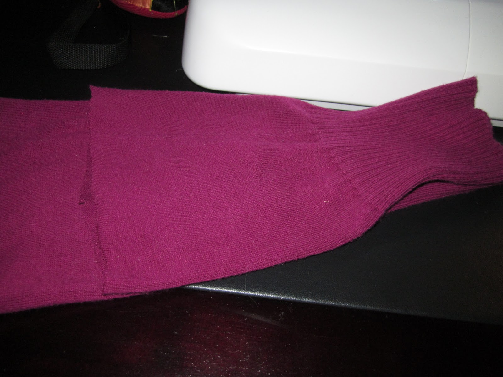 Amateur Domestic: Refashion: Keeping the Toesies Cozy