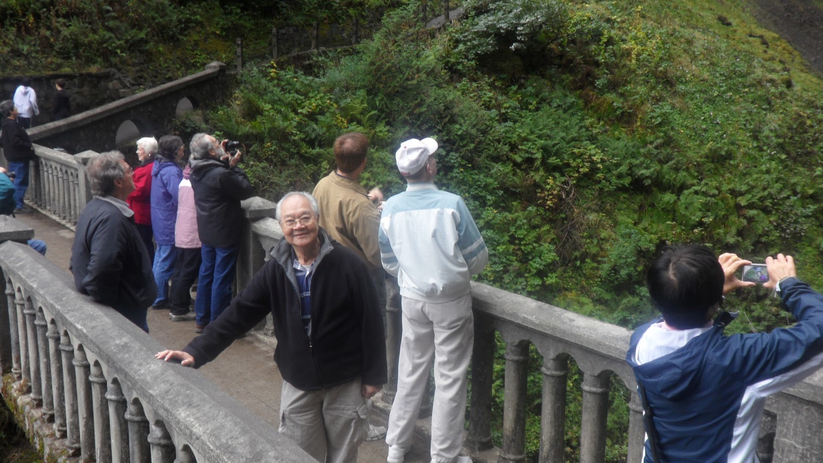 Gingerbread Girl's Quilting Adventures: Multnomah Falls