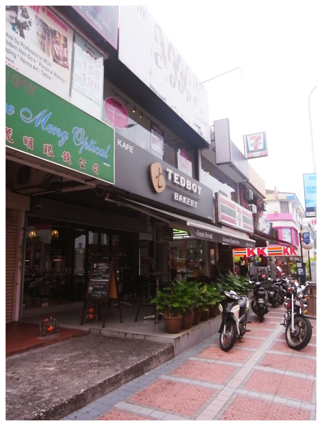 Tedboy Bakery, Bangsar Telawi
