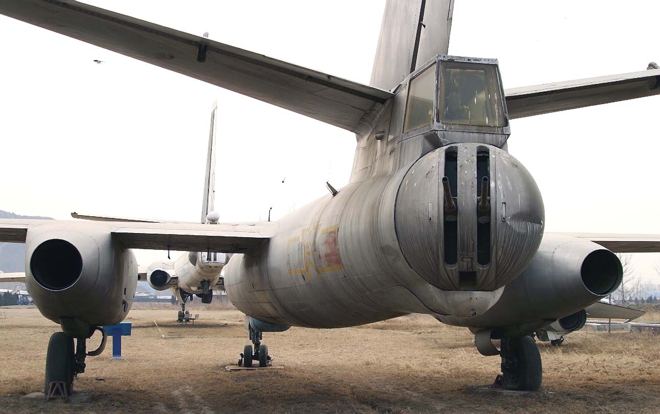 nhungdoicanh: Harbin H-5