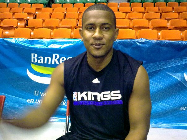 LO QUE PASO HOY: LLEGA JOEL RAMIREZ PARA CAPITANES...